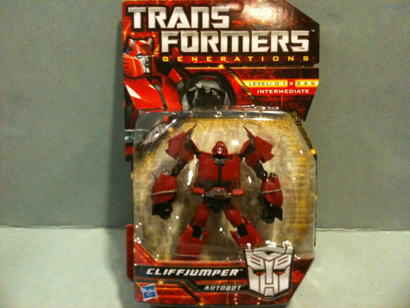 DREAMTOYSPROJECT: Transformers Generations Asia Exclusive Cliffjumper ...